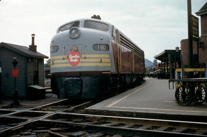 PWRS Pacific Western Rail Systems